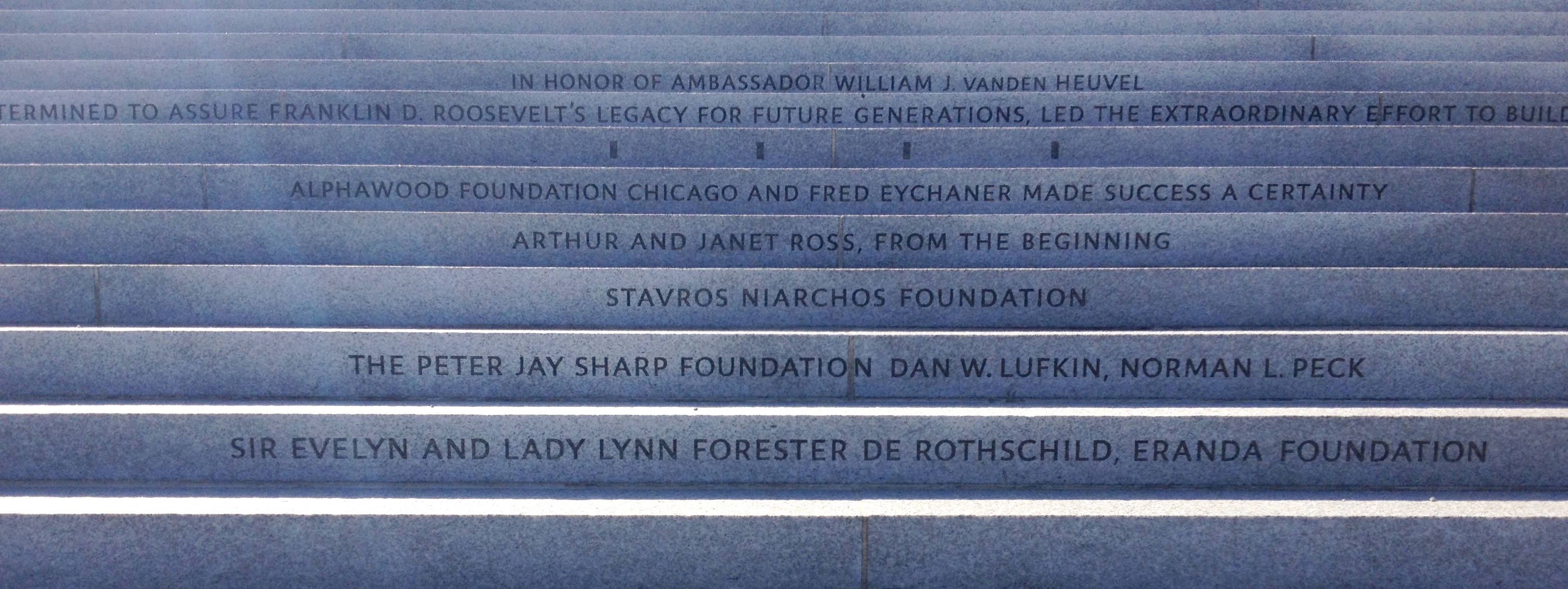 Index of /__all/_Roosevelt-Island